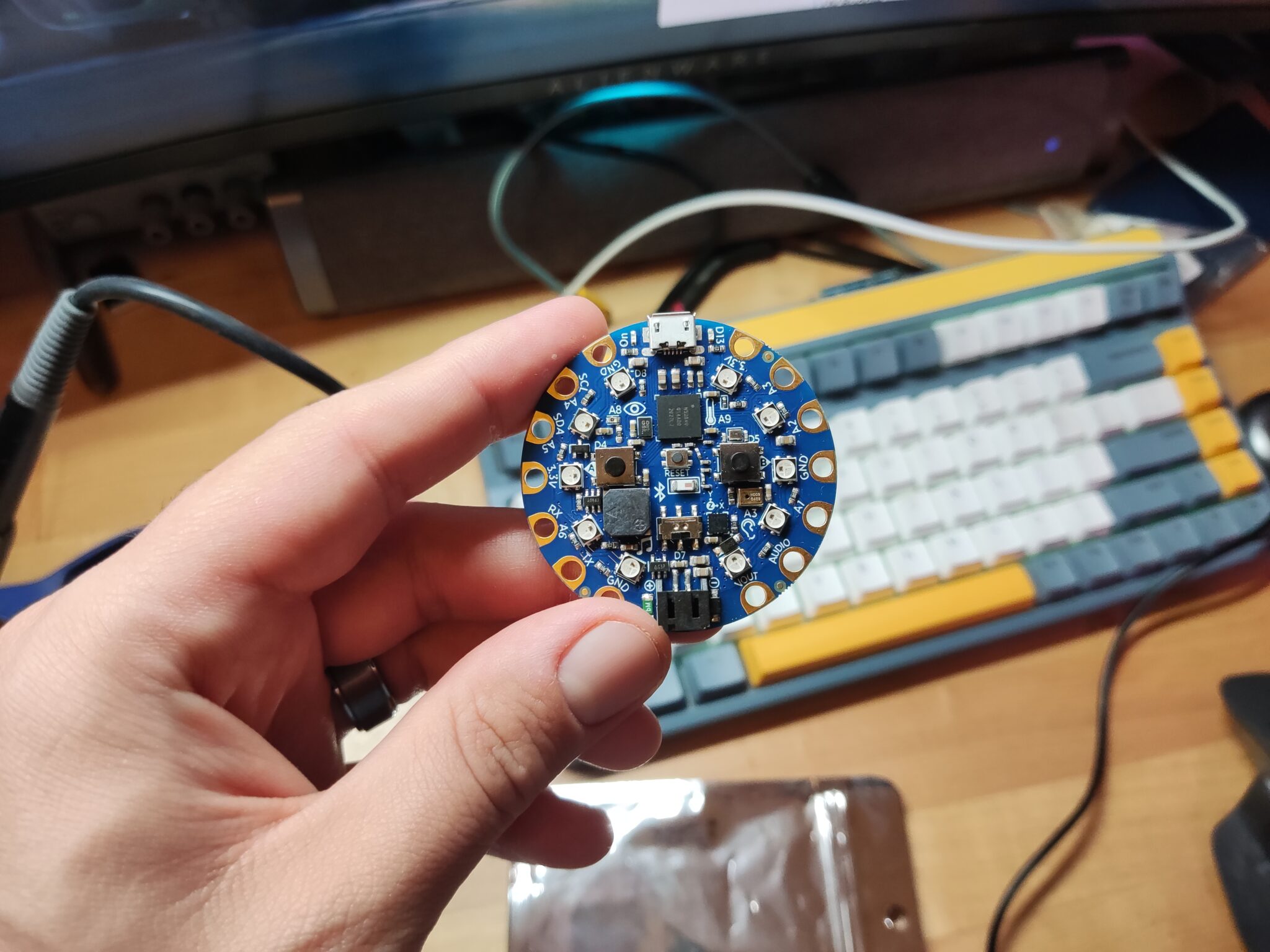 DIY Bluetooth MIDI Pedal – Steve Travale - Sound Design